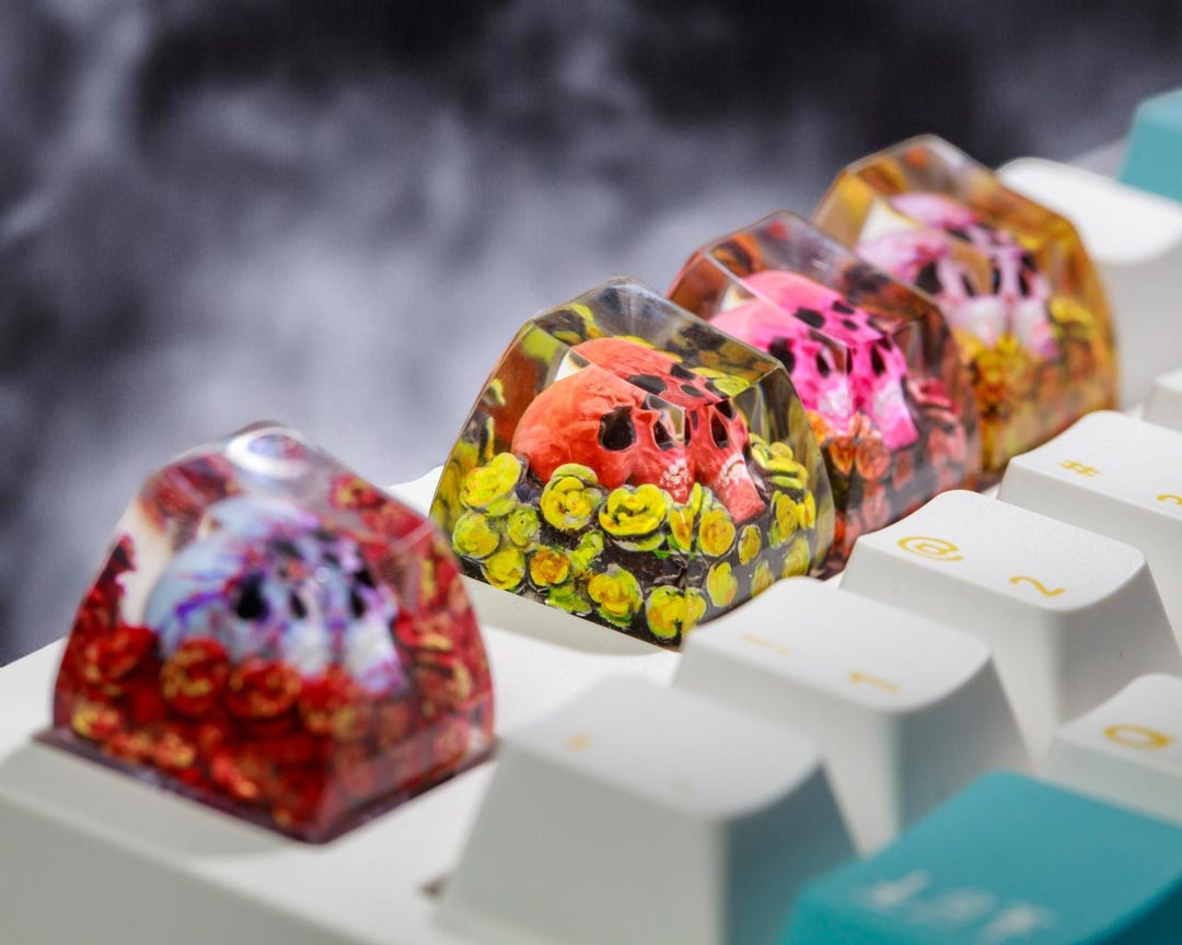 Handmade Skull Fire Bones Keycap | Halloween Artisan Keycap Collection ...