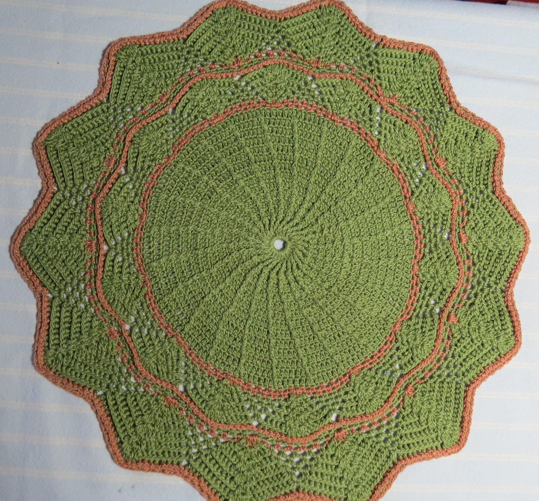 Autumn Green and Tan 13 Inch Doily-mary Wertz Designed-artiste and Aunt ...