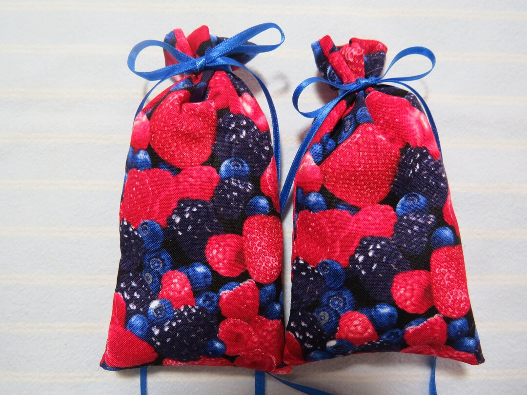 Strawberries/blueberries 5"x2" Sachet-'fresh Strawberry' Scent-hand ...