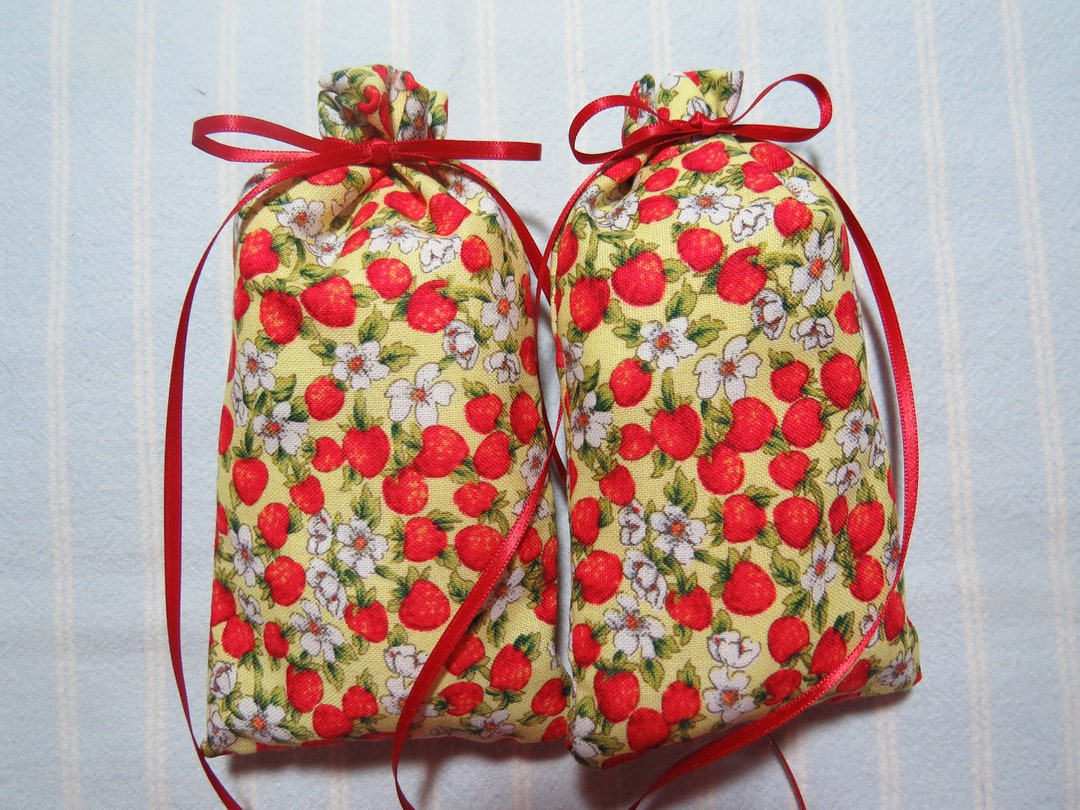 Strawberries 5"x2" Sachet-'fresh Strawberry' Fragrance-cotton Botanical ...
