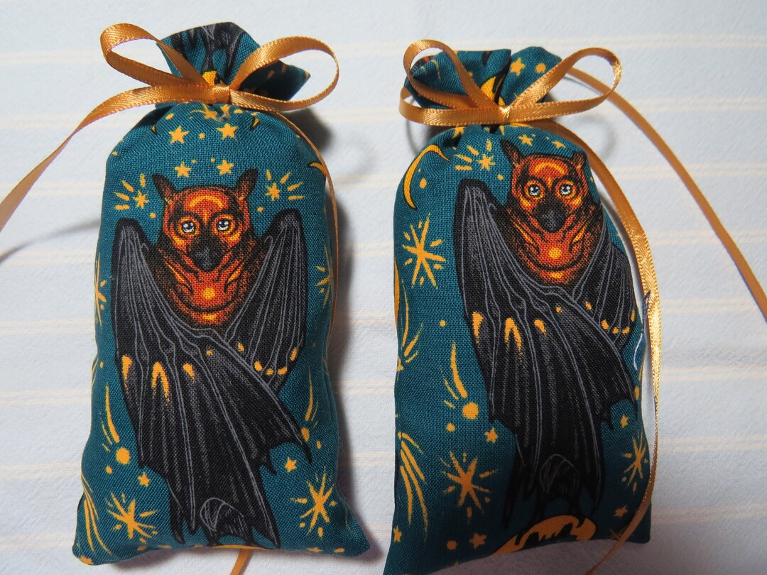 Halloween Bats 5"x2" Sachet-'black Magic' Fragrance-bats and Moons ...