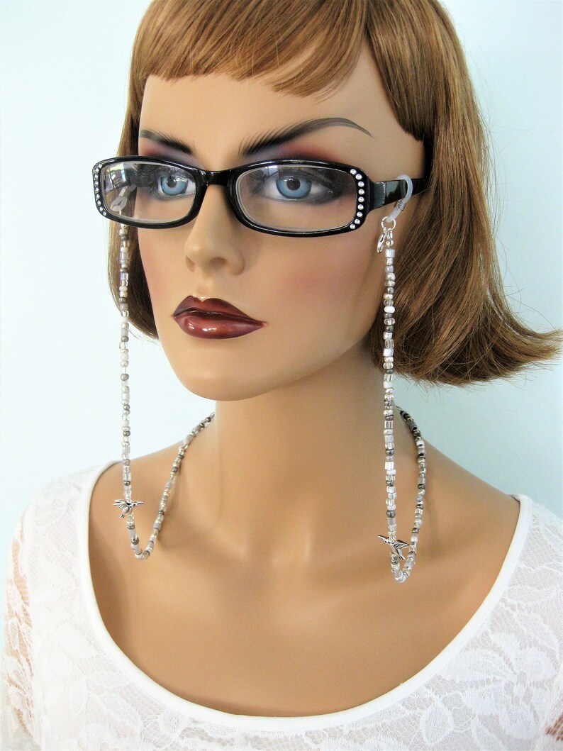 Eyeglass Chain for Women With Humming Bird Beads Glasses | Etsy New Zealand