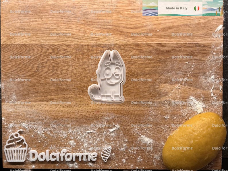 Bluey Cookie Cutters Set of 5, Cartoon Theme | Fondant Stamp, Baking ...