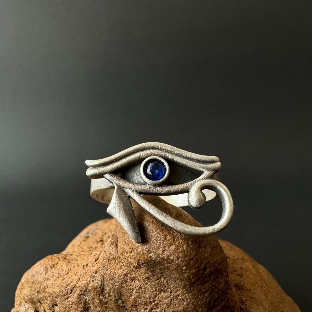 Eye of Horus Ring, 925 Sterling Silver Ancient Egyptian Sun Deity Ring ...