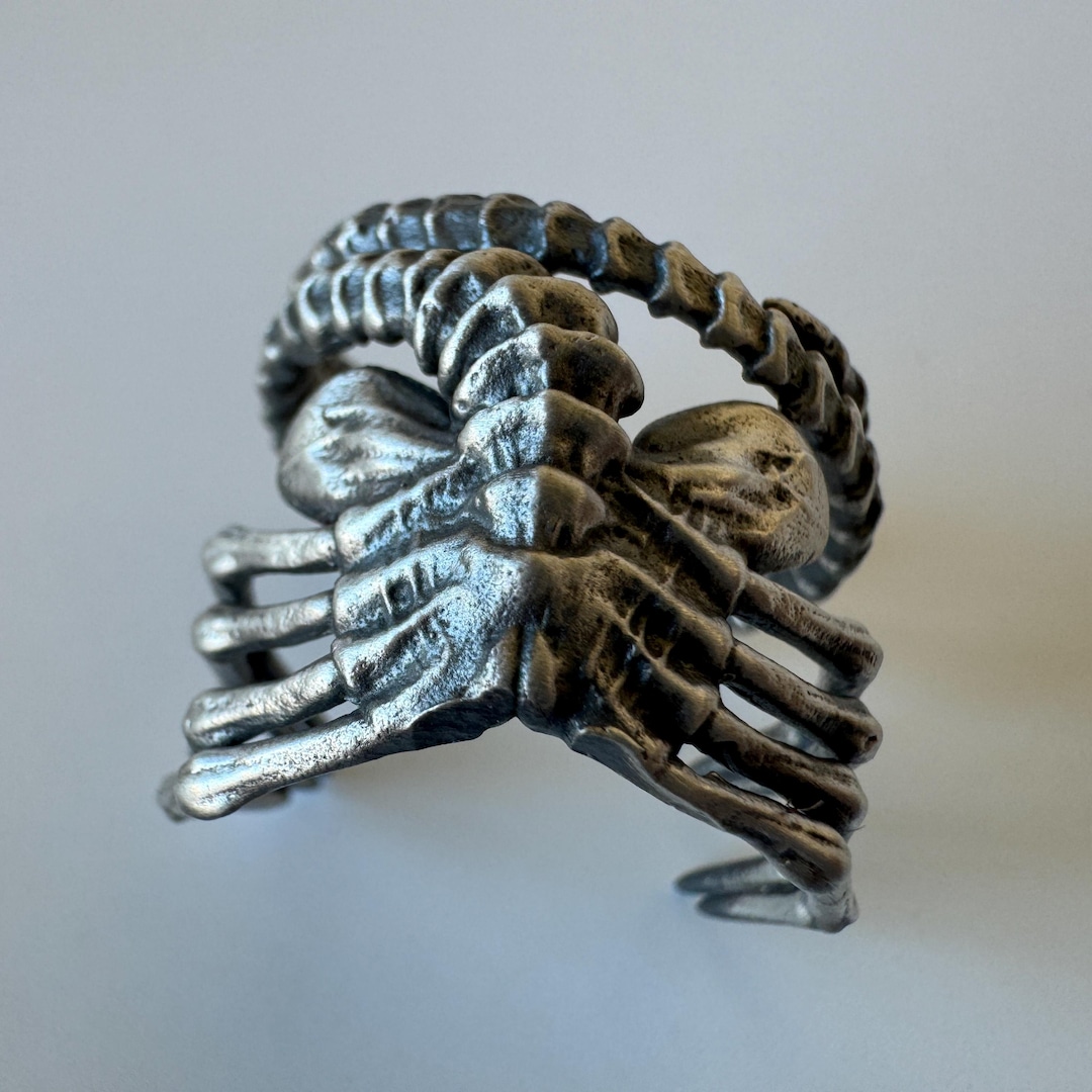 Facehugger Alien Ring, 925 Sterling Silver Alien Movie Goth Ring ...