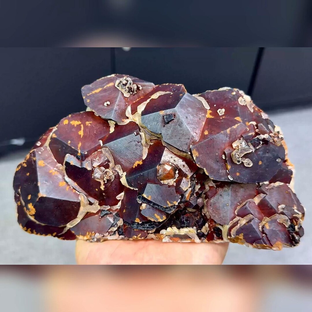 Natural Red Calcite Comes From Daye,hubei 190*110*40MM - Etsy
