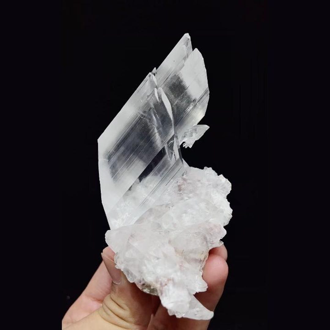 Naturally Transparent Gypsum,mineral Specimen:guizhou,china (90*60*80MM ...
