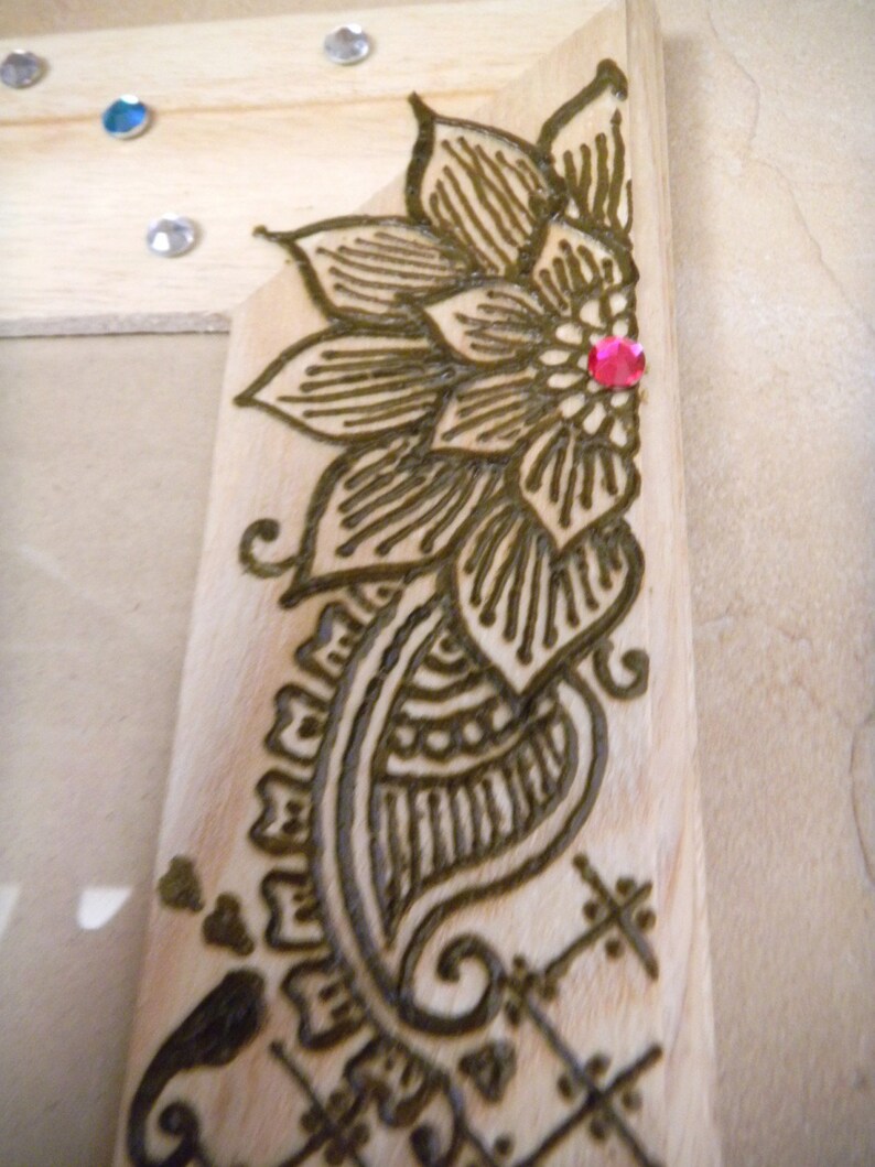 Picture Frame Decorate With Henna Floral Pedals Original - Etsy