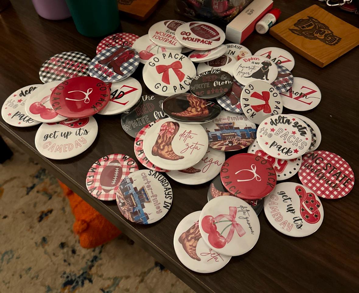 Custom Gameday Pins / Gameday Buttons / Gameday Pins / Custom Pins - Etsy