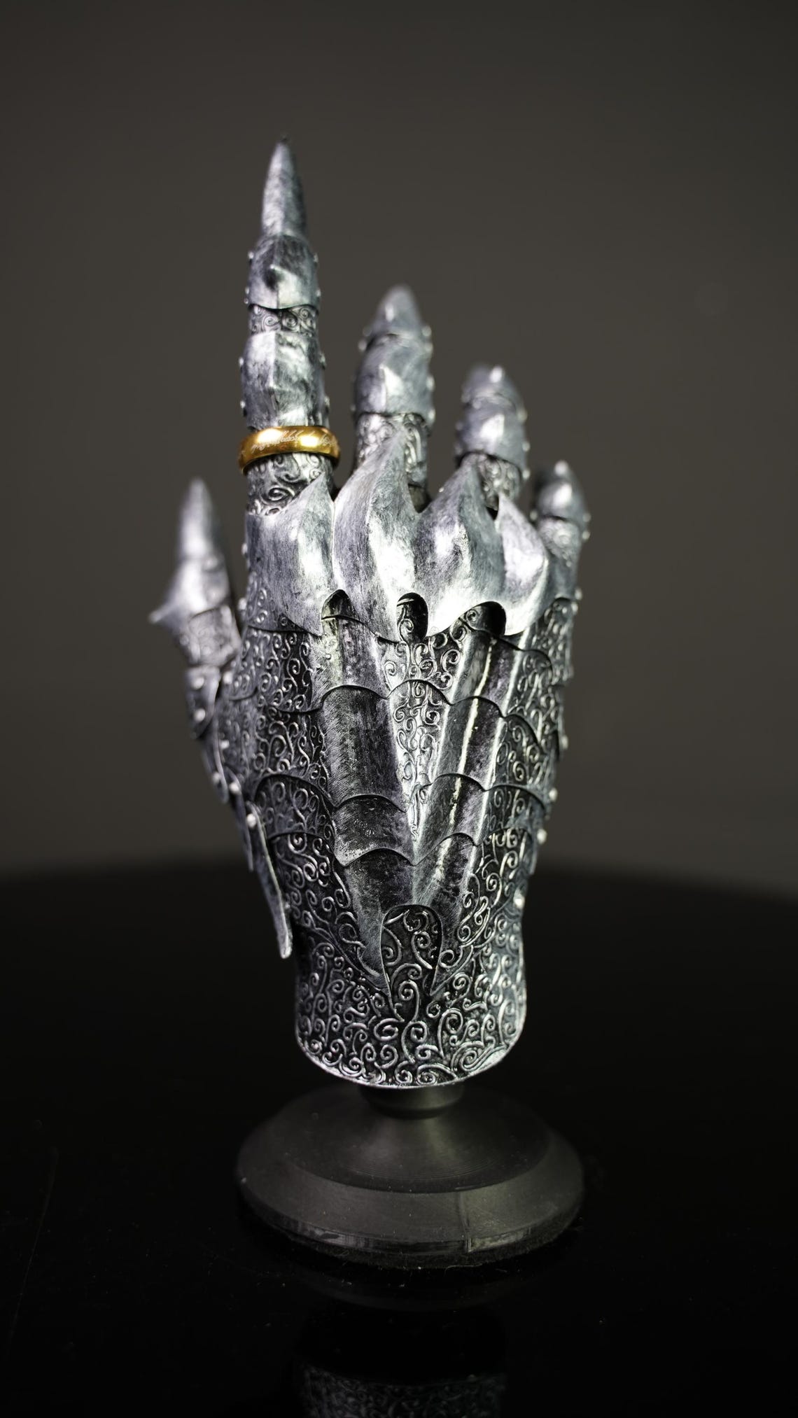 Hand of Dark Lord Sauron With Real Metal Ring, Sauron Hand, 3d Sauron ...