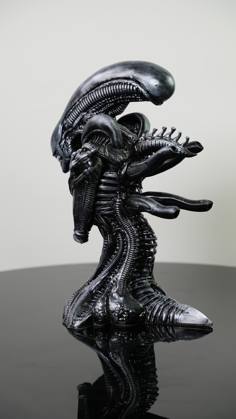 Alien Xenomorph Bust Handmade and Paint - Etsy
