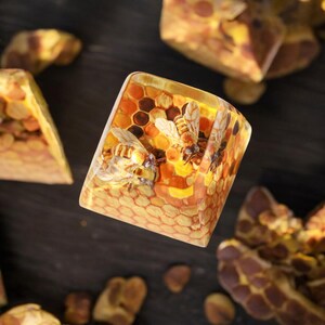 Honeycomb Keycap, Keycaps Bee Artisan, Custom Artisan Keycaps, Keycaps ...