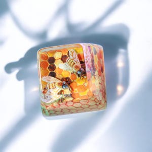 Honeycomb Keycap, Keycaps Bee Artisan, Custom Artisan Keycaps, Keycaps ...