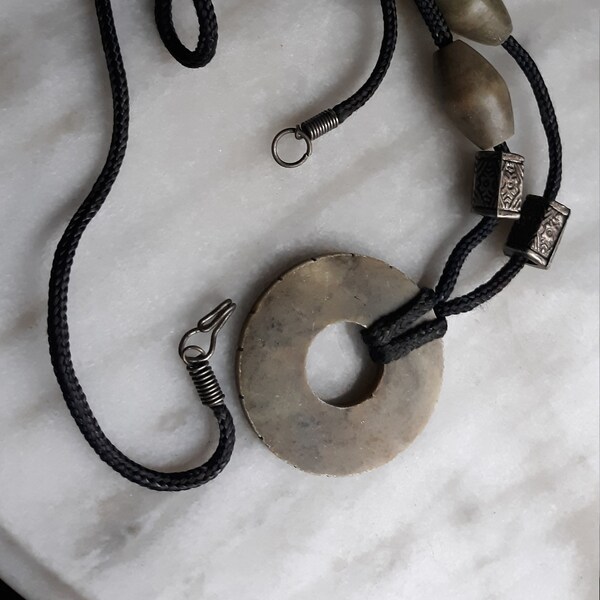 Alabaster Necklace - Etsy