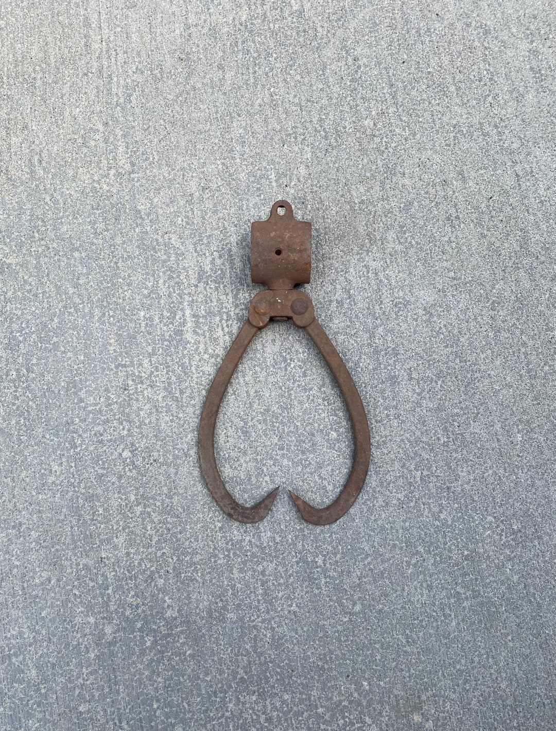 Antique Two Man Logging Tongs - Leach Co. Oshkosh, Wis. - Antique Ice ...