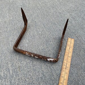 Early 17th - 18th Century Hand Forged Iron Primitive Beam Staple ...
