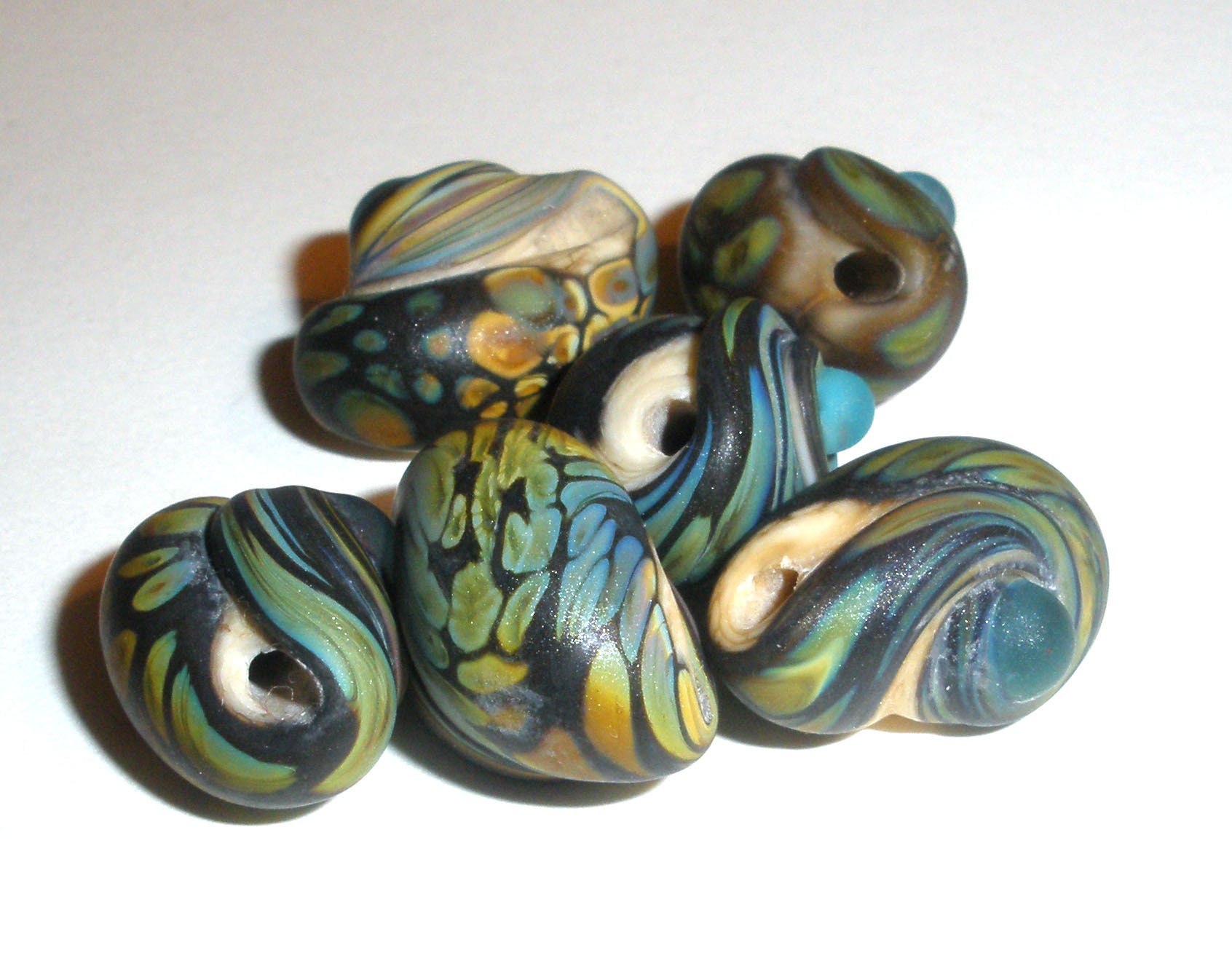 Escargot...set of 6 Shiny or Etched Handmade Lampwork Raku Glass Beads ...