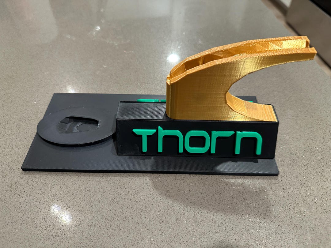 3D Printed Thorn Stand. - Etsy