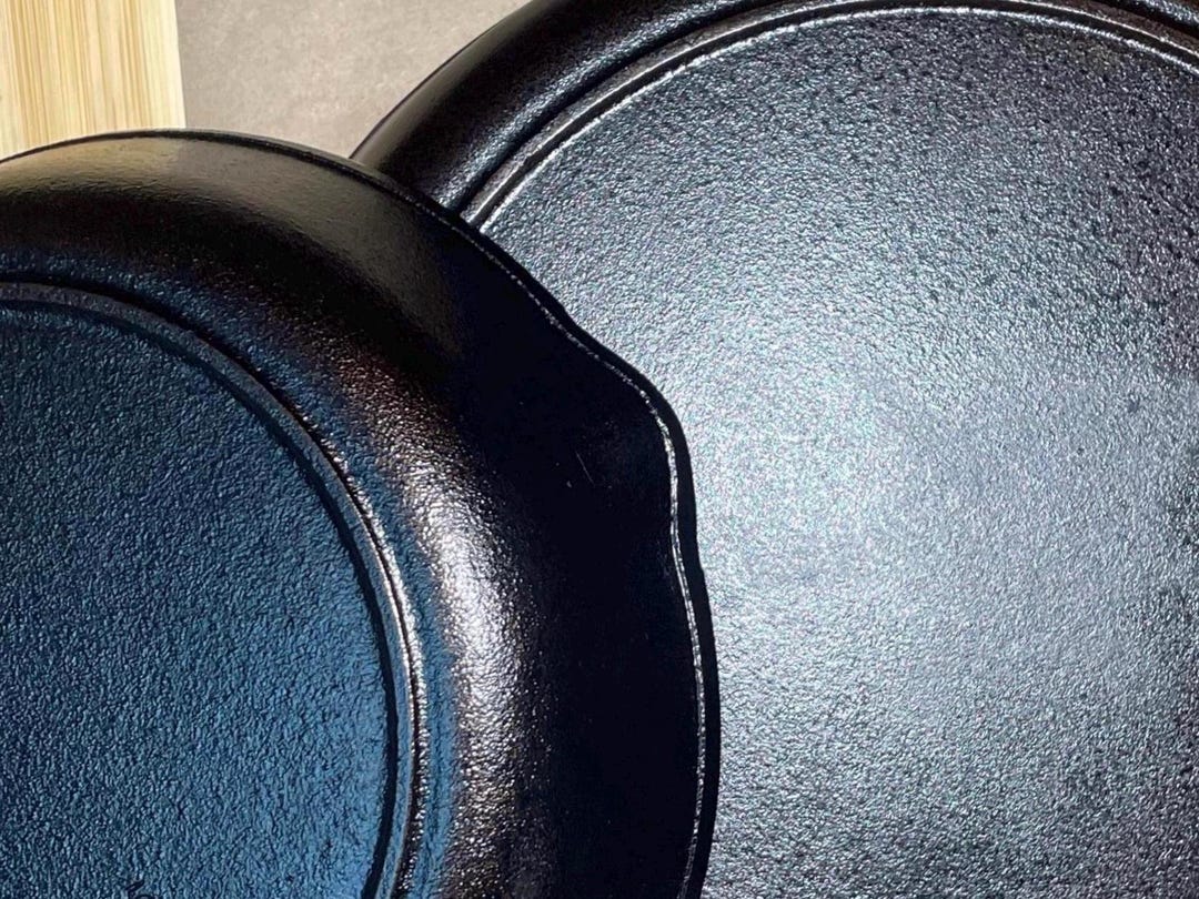 Cast Irons BSR 2 Skillet Meal Set. Includes 8 and 5 Pans With Heat ...