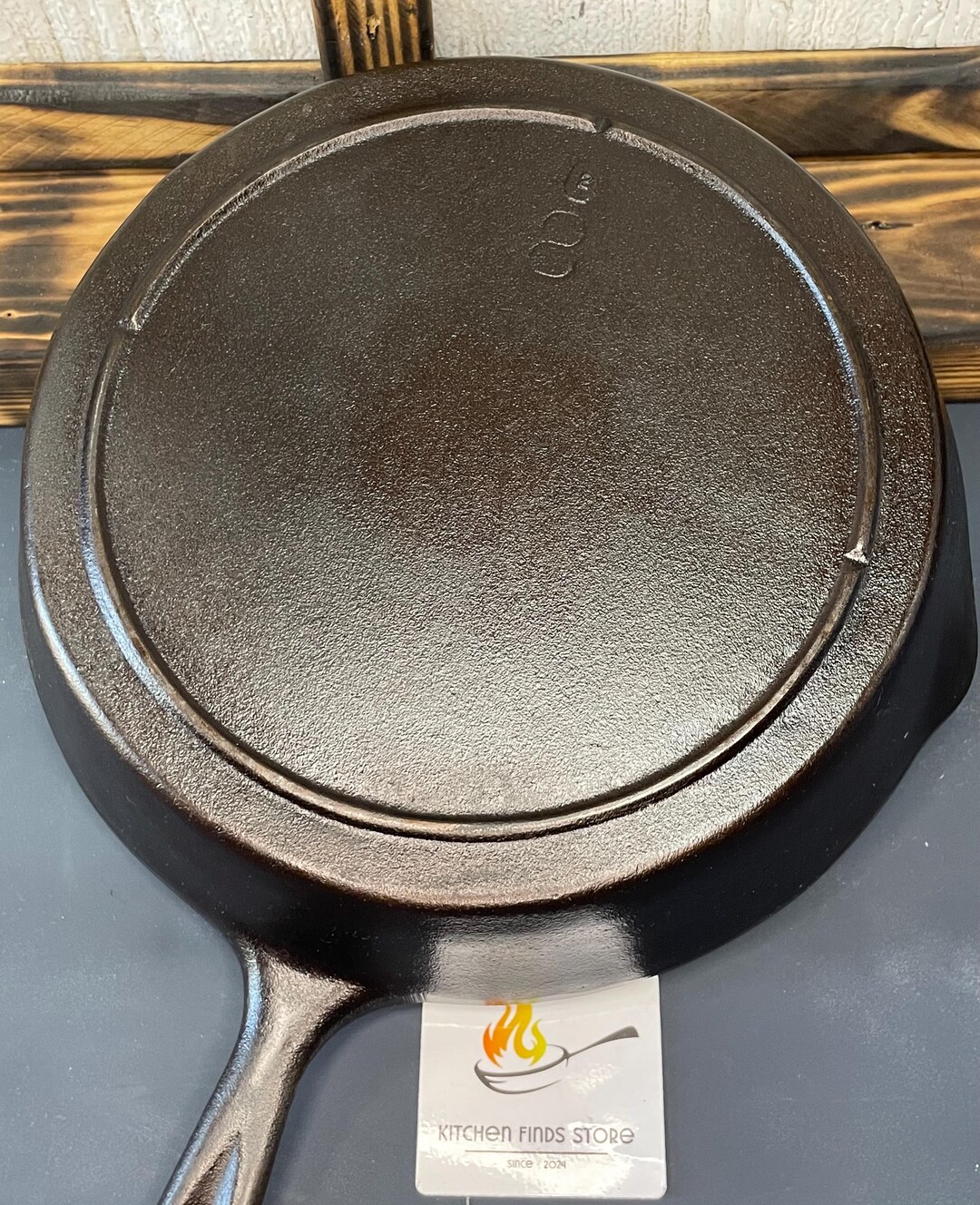 1940’s • #8 Lodge | 3 Notch Heat Ringed Cast Iron Skillet | Restored ...