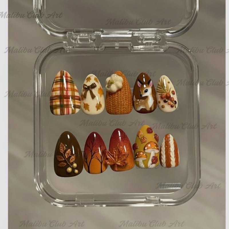 Press on Nails Deer Design - Etsy