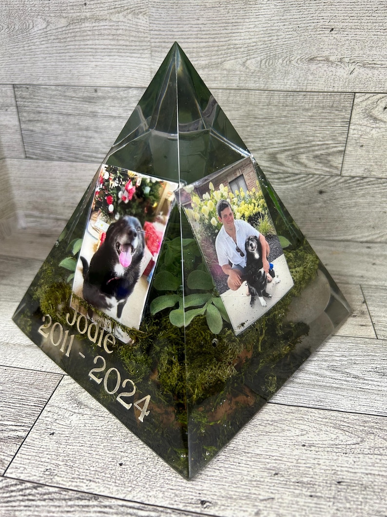 Custom Pet Memorial Resin Pyramid: Personalized Photo Keepsake - Etsy