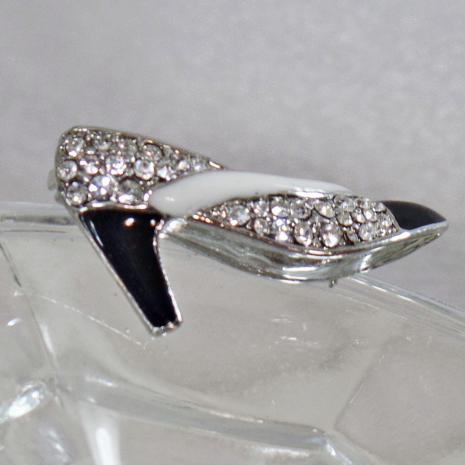 Shoe Brooch. Rhinestone Brooch. Vintage Brooch. Black White - Etsy