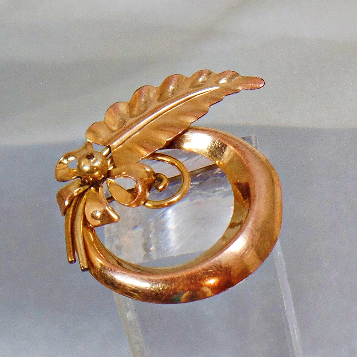 Rose Gold Brooch. Vintage Brooch. Rose Gold Circle Pin. Flower | Etsy