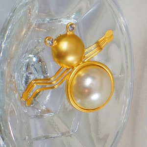 Vintage Brooch. Bug Brooch. Ant Brooch. Insect Brooch. Creepy Crawly ...