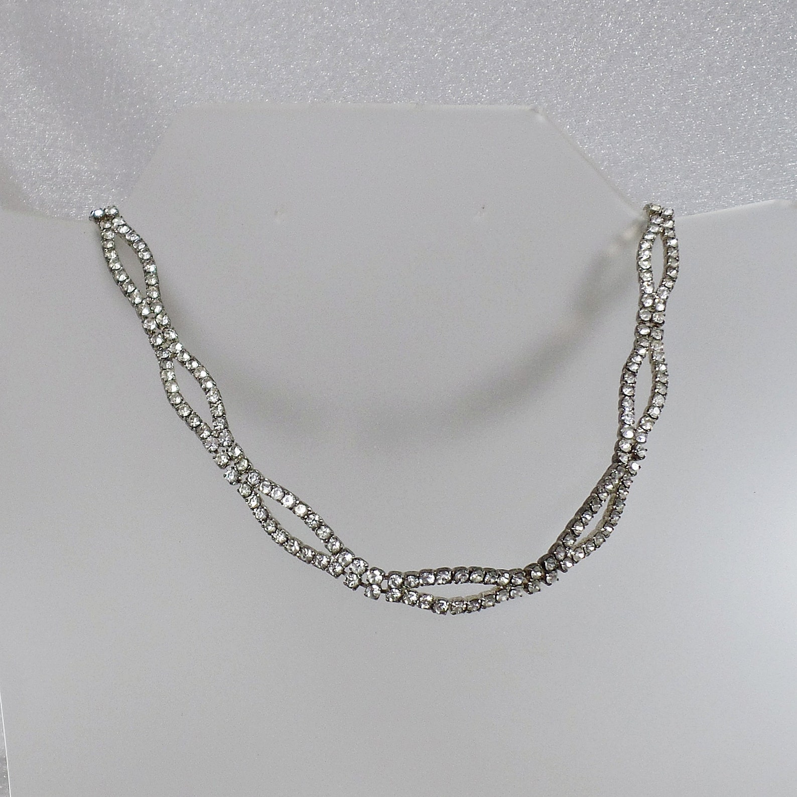 Rhinestone Necklace. Vintage Necklace. Clear Rhinestones | Etsy