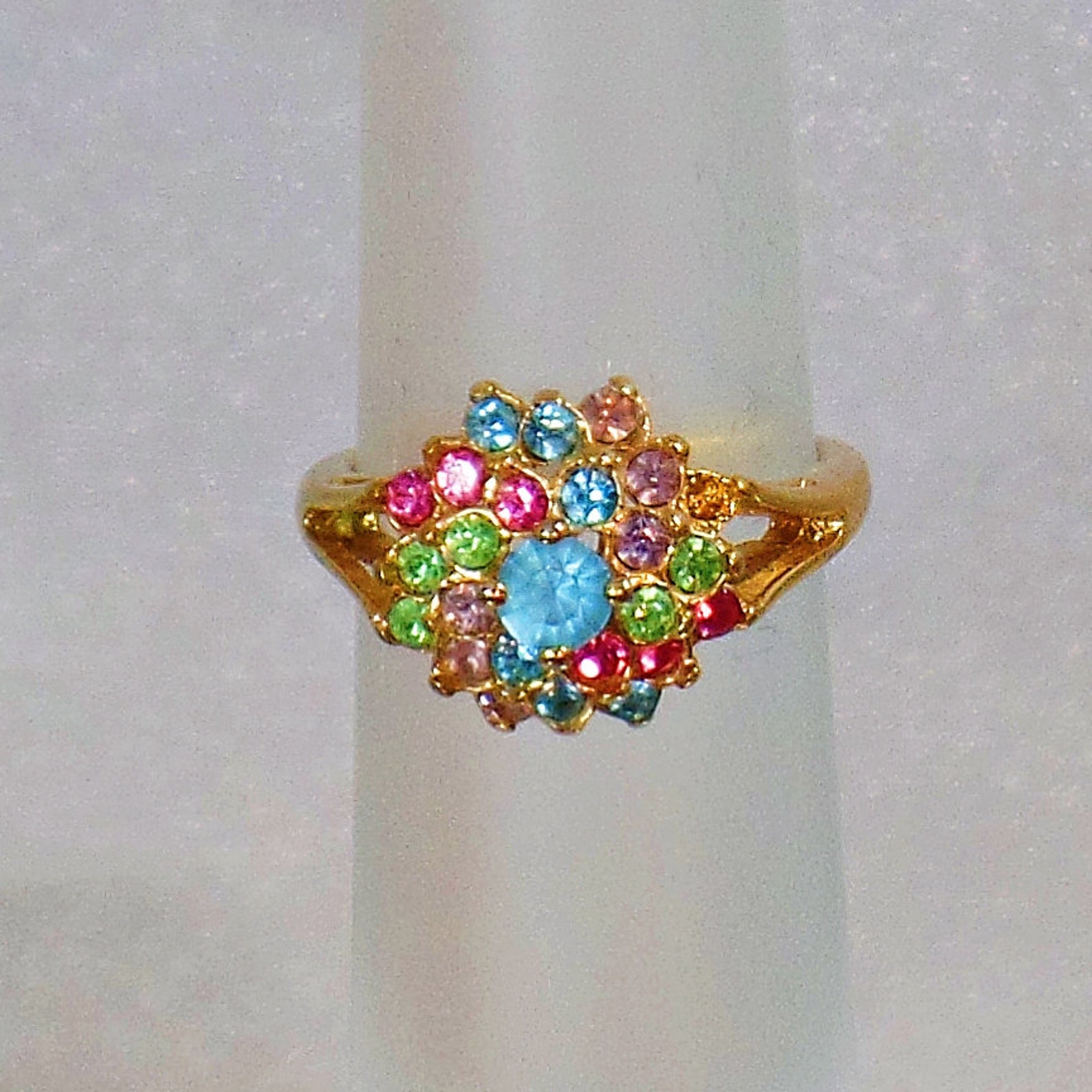 Vintage Ring. Gemstone Ring. Pastel Ring. 18k GE Ring. - Etsy