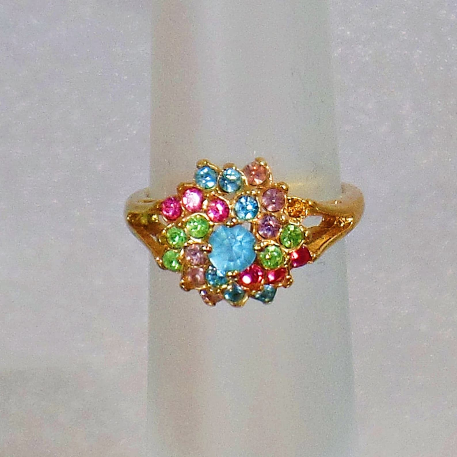 Vintage Ring. Gemstone Ring. Pastel Ring. 18k GE Ring. - Etsy