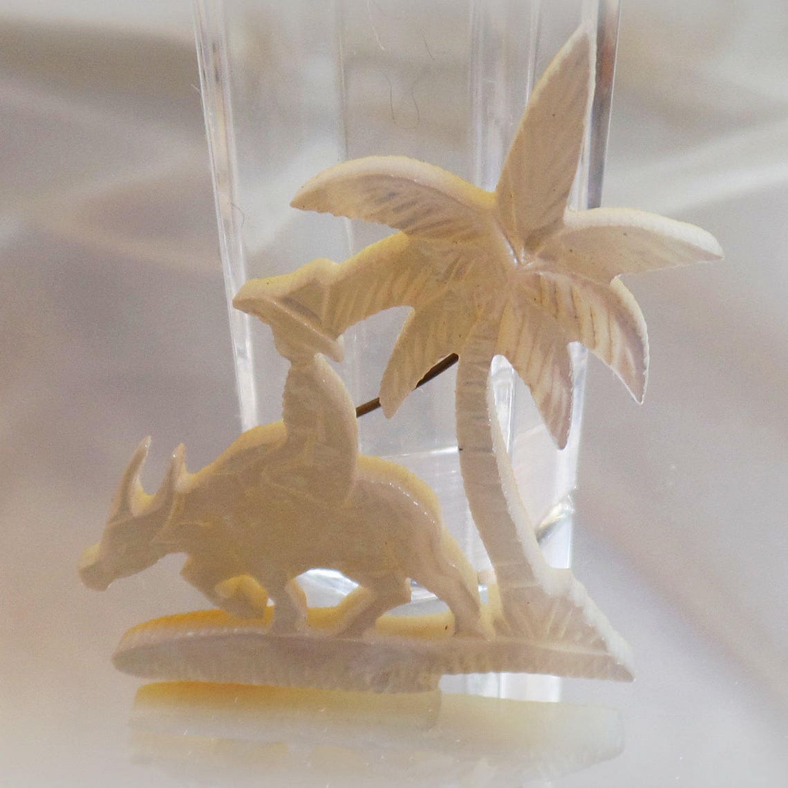 Mother of Pearl Carved Palm Tree Ox Rider Brooch. 1930s. Art - Etsy