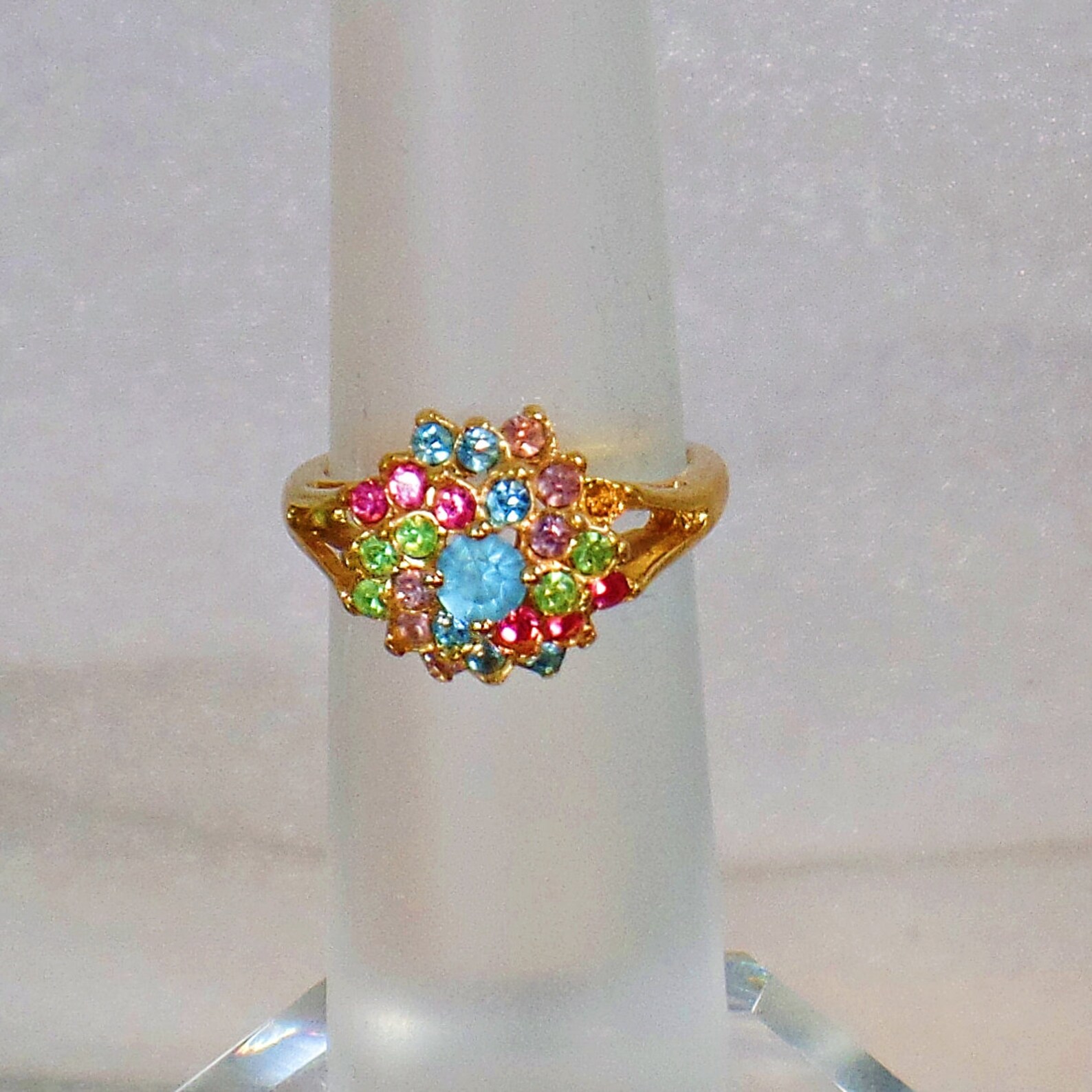 Vintage Ring. Gemstone Ring. Pastel Ring. 18k GE Ring. - Etsy