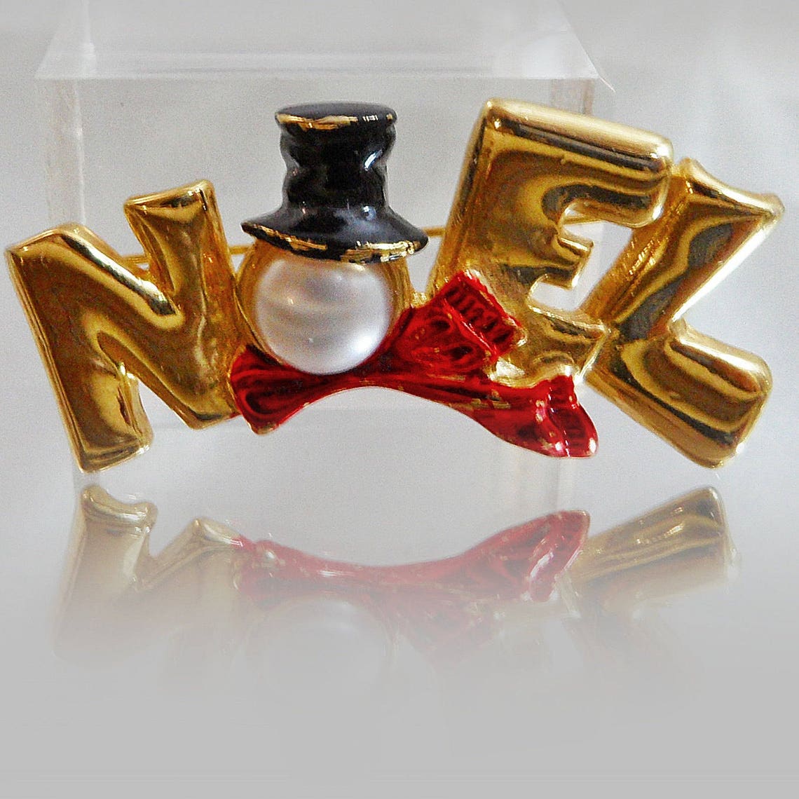 Christmas Brooch. Christmas Pin. Noel Snowman Brooch. Snowman With ...