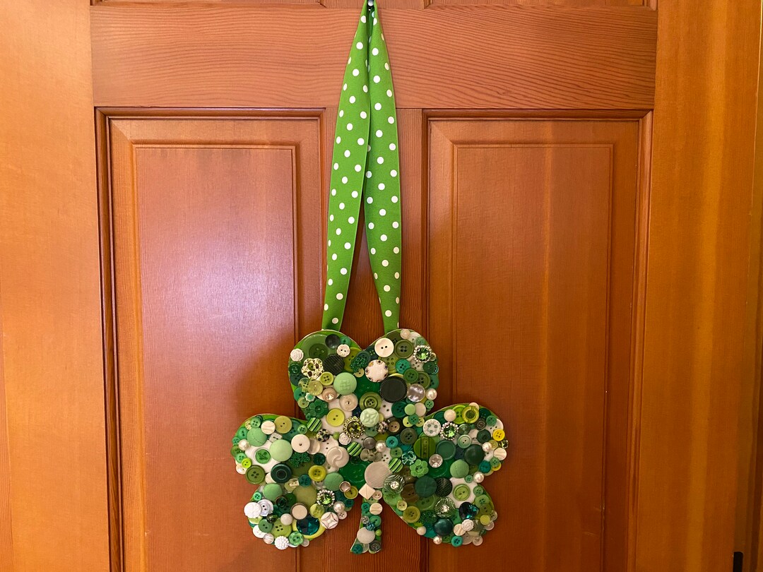 Green Button Shamrock ~ Bohemian Art ~ Girls Bedroom Decor ~ Gift for ...