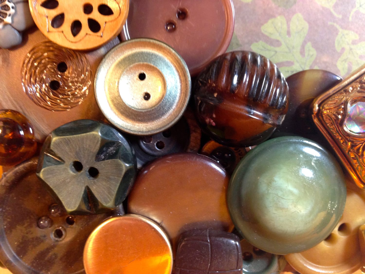 ALASKA Button Picture Frame in Brown and Green Travel - Etsy