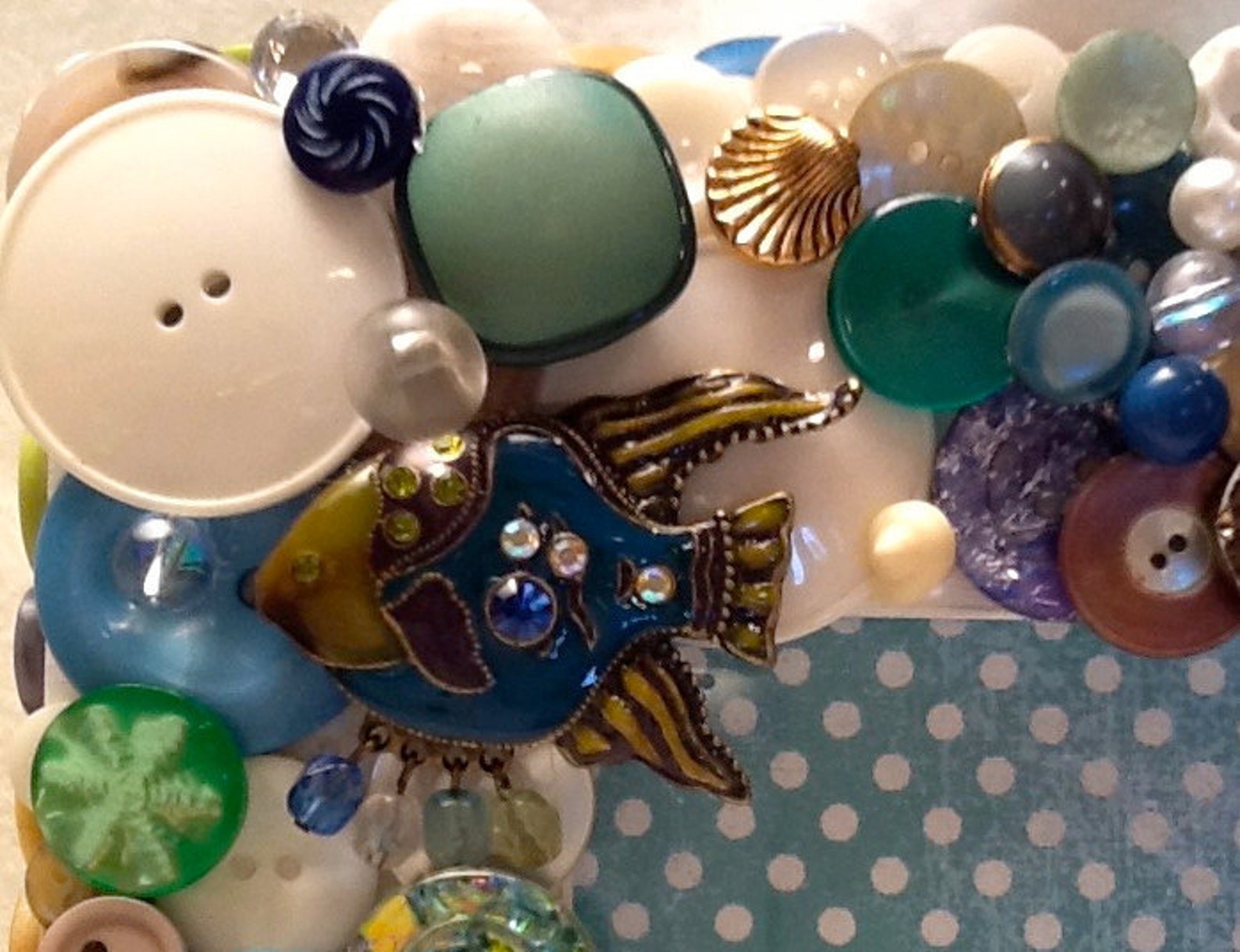 RESERVED CUSTOM ONLY Maui Button Frame Hawaiian Frame - Etsy