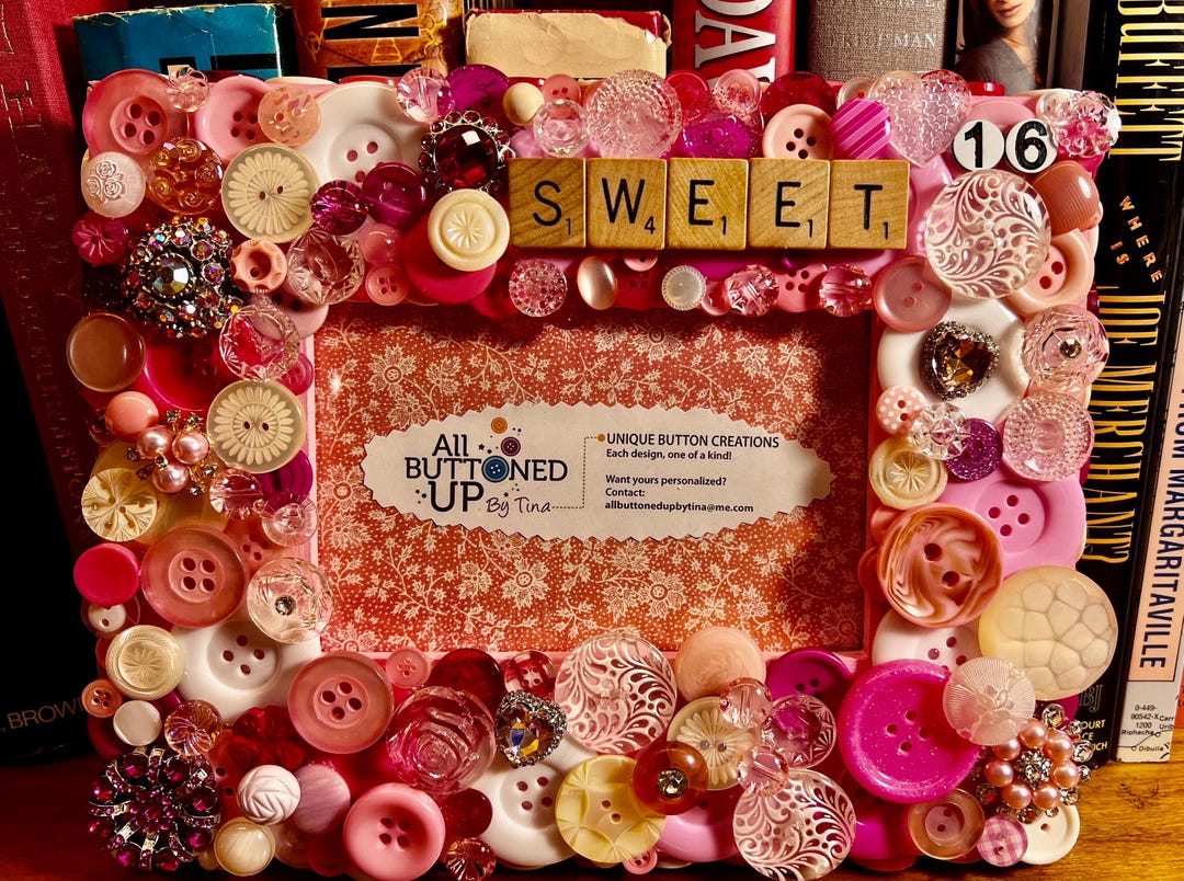 SWEET 16 Button Frame in Pink and White ~ Teen Girl Gift ~ Birthday ...