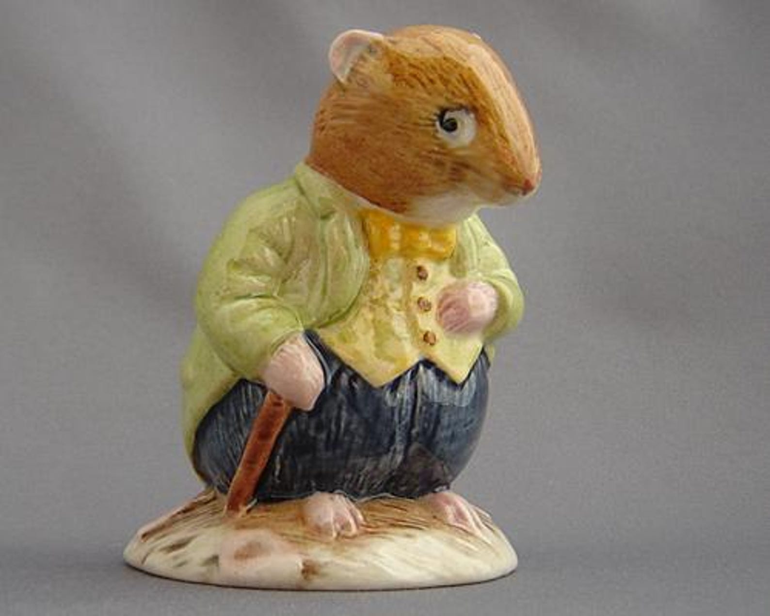 Brambly Hedge - Old Vole (model No DBH13) - Etsy