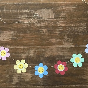 Smiley Face Happy Face Smiles Daisy Flower Spring Flower - Etsy