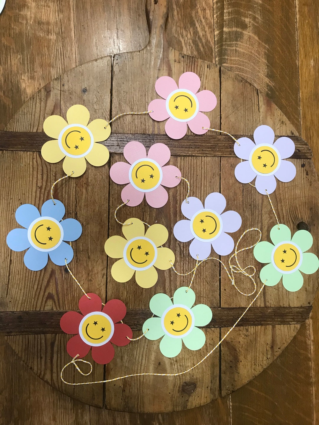 Smiley Face Happy Face Smiles Daisy Flower Spring Flower - Etsy