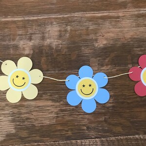 Smiley Face Happy Face Smiles Daisy Flower Spring Flower - Etsy
