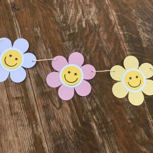 Smiley Face Happy Face Smiles Daisy Flower Spring Flower - Etsy