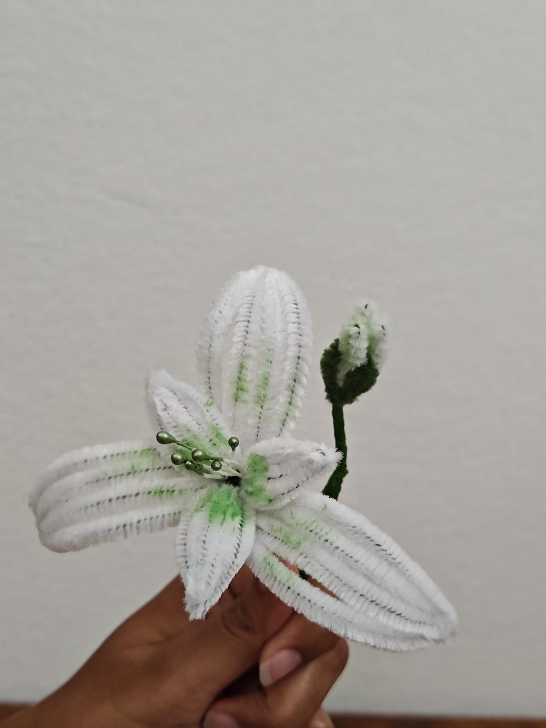 Hand Made Pipe Cleaner Flowers - Etsy