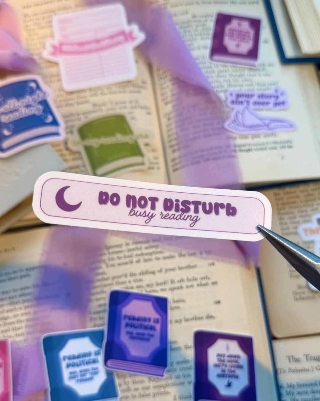 Do Not Disturb Busy Reading Vinyl Sticker | Bookish Sticker | Kindle ...