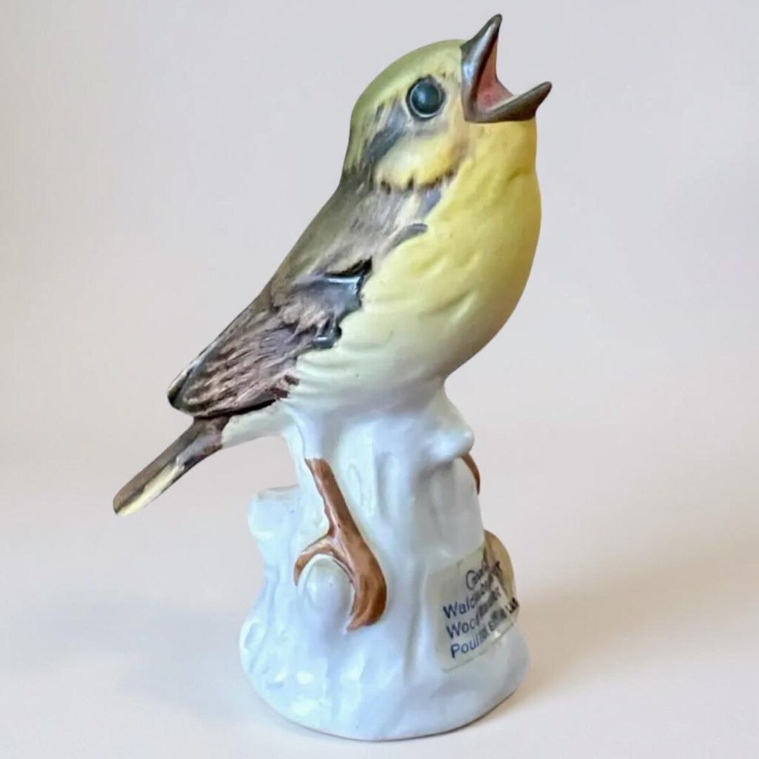 Vintage 1970's Goebel Bird Figurine / Wood Warbler / Hand Painted ...