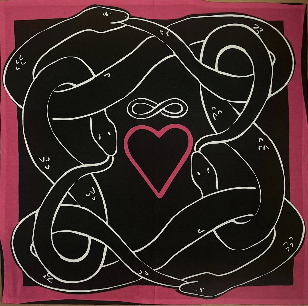 Tarot, Tarot Cloth, Ouroboros, Snakes, Heart, Pink - Etsy