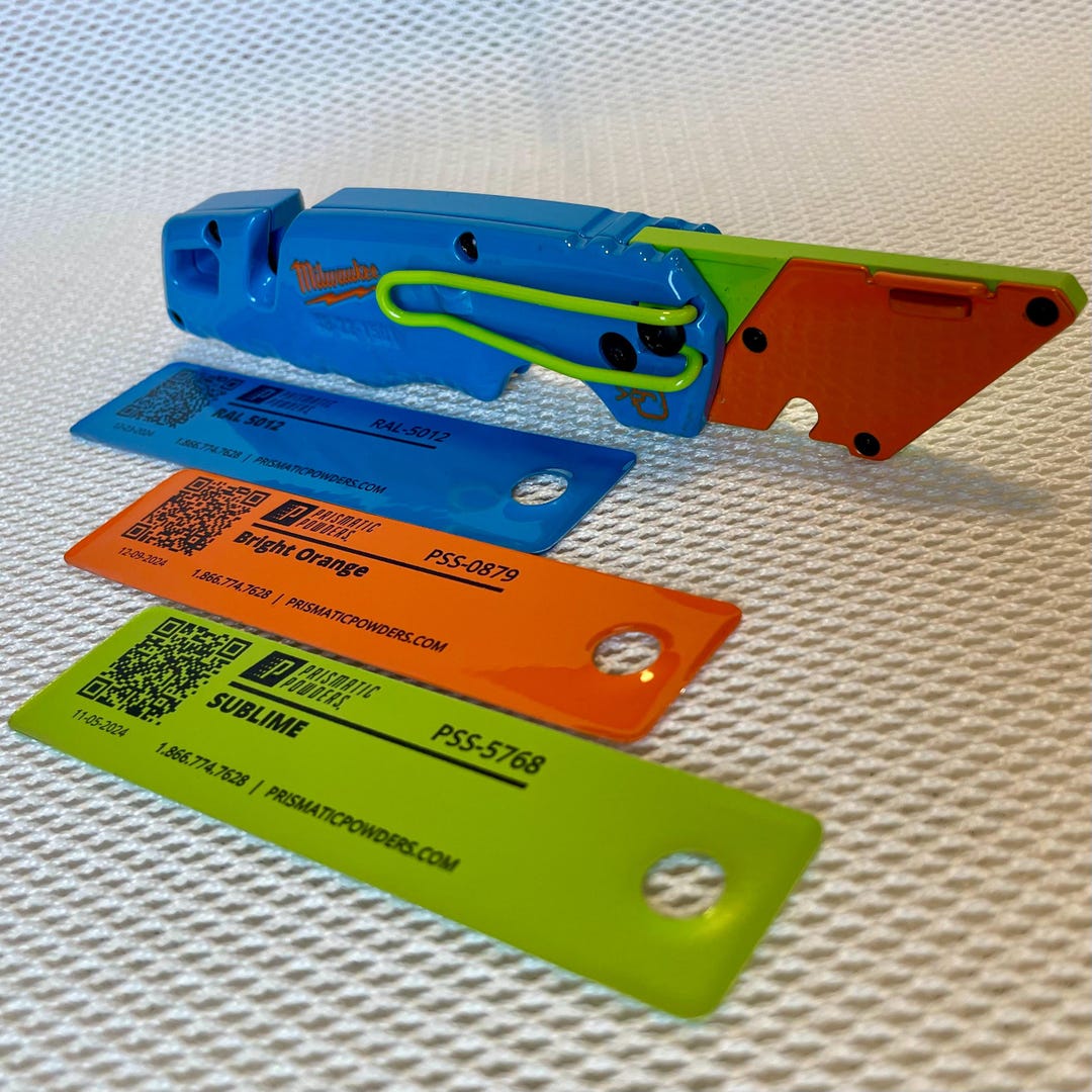 Custom Milwaukee Fastback Powdercoated Knife Inspired by Scoopy Roo ...