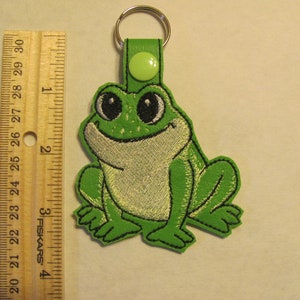 Frog Key Chain - Frog Quarter Holder Keychain - Frog Embroidered Key Fob - Aldi Quarter Keeper ...